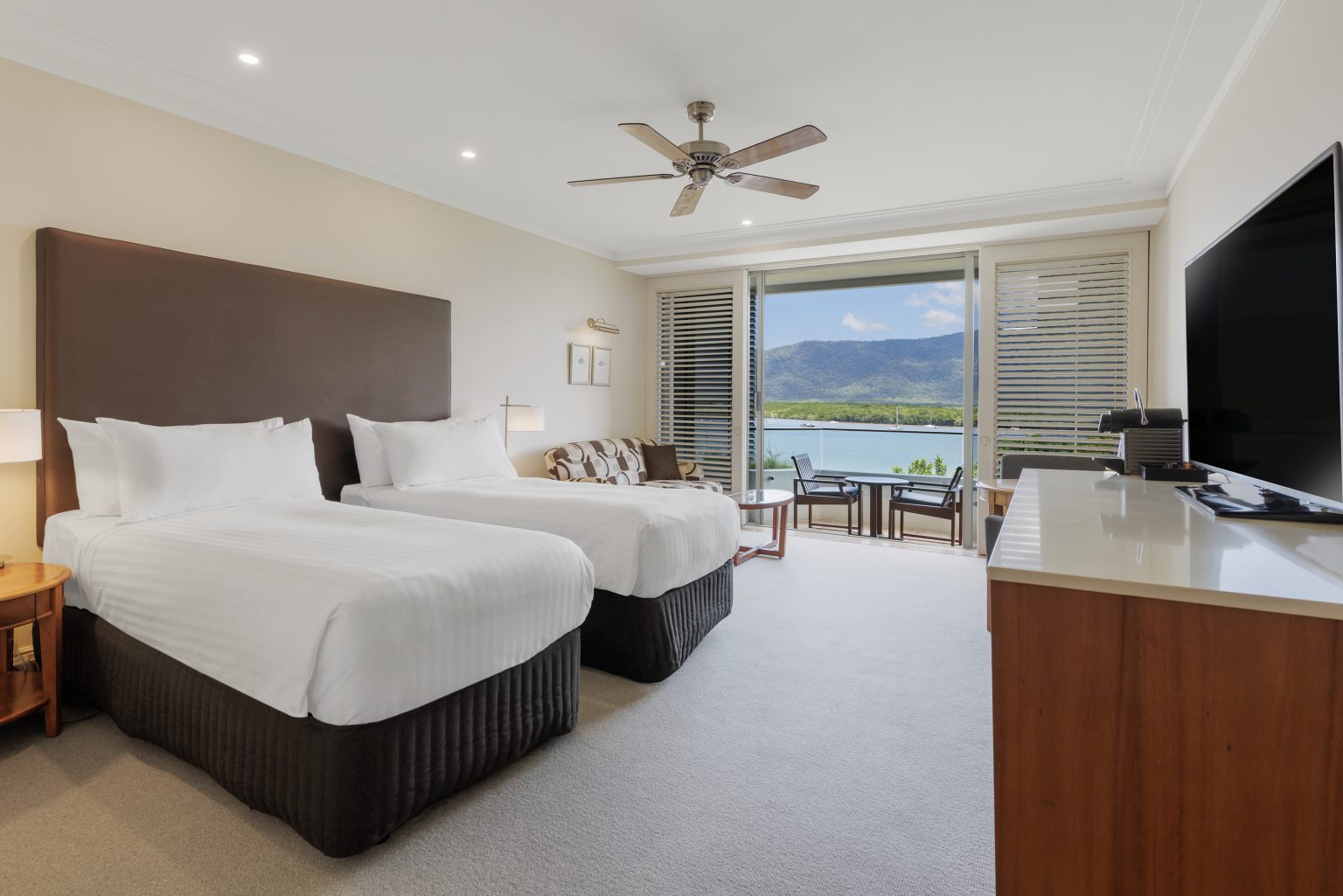STAY - The Reef Hotel Casino